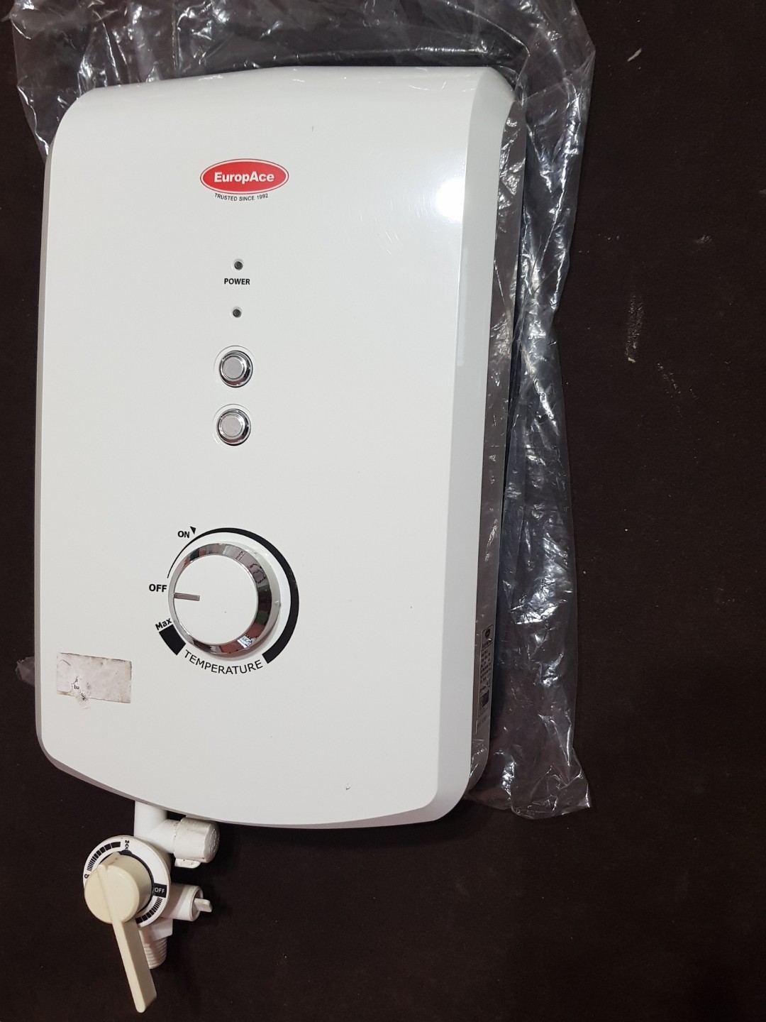 EuropAce Instant Heater, Everything Else on Carousell