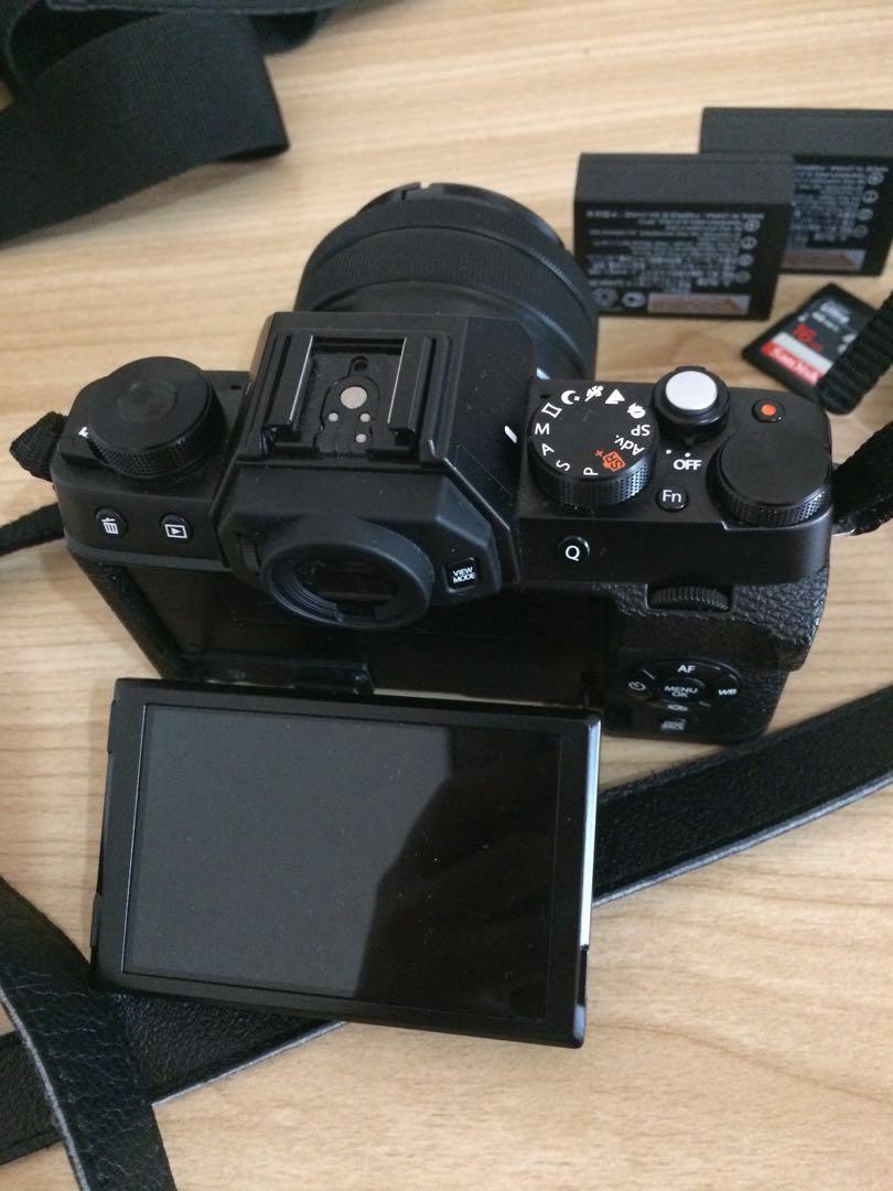Fuji xT100, Photography, Lens & Kits on Carousell