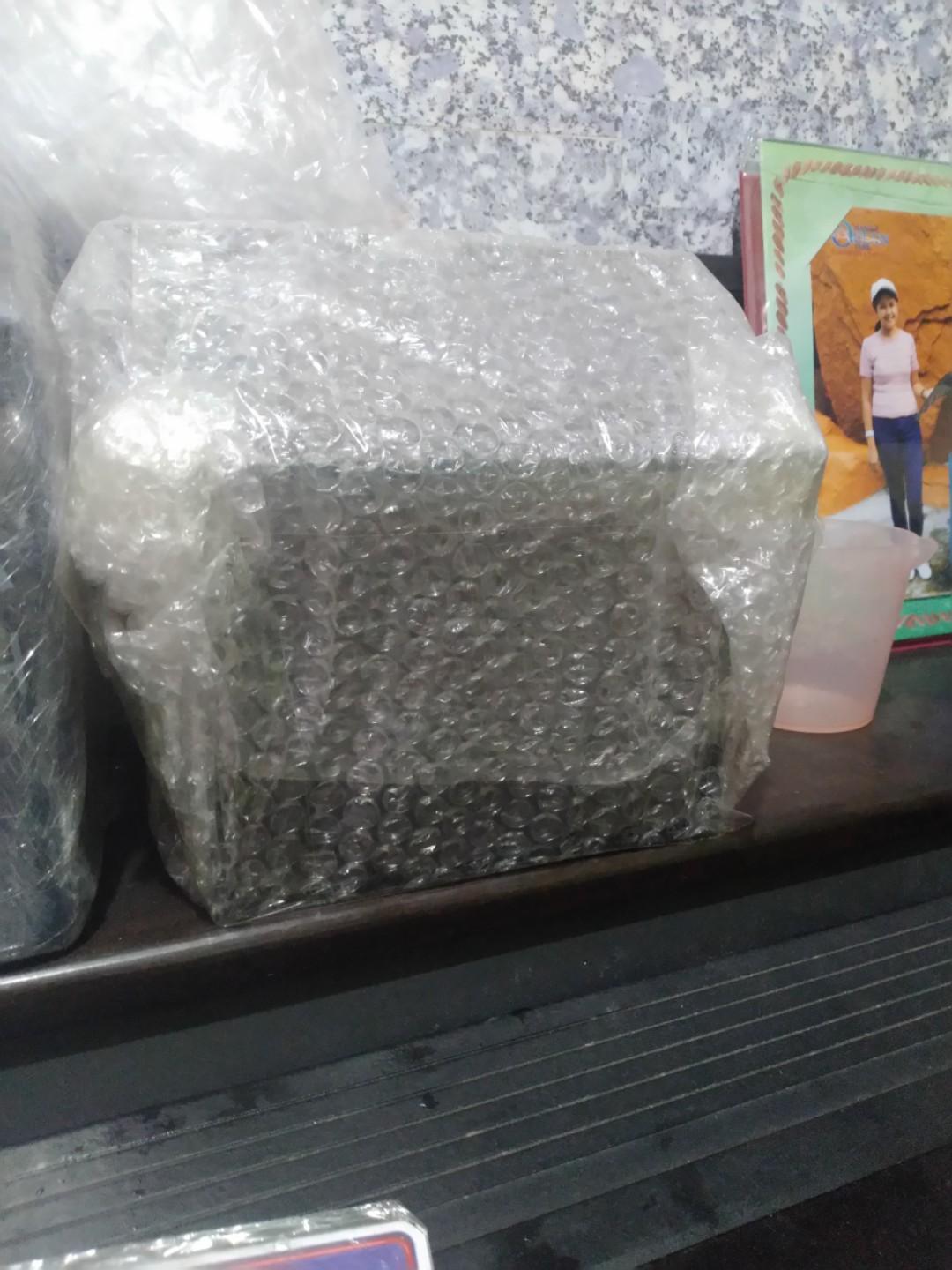 Glass Alkansya / Glass Angkalsya, Hobbies & Toys, Stationary & Craft ...