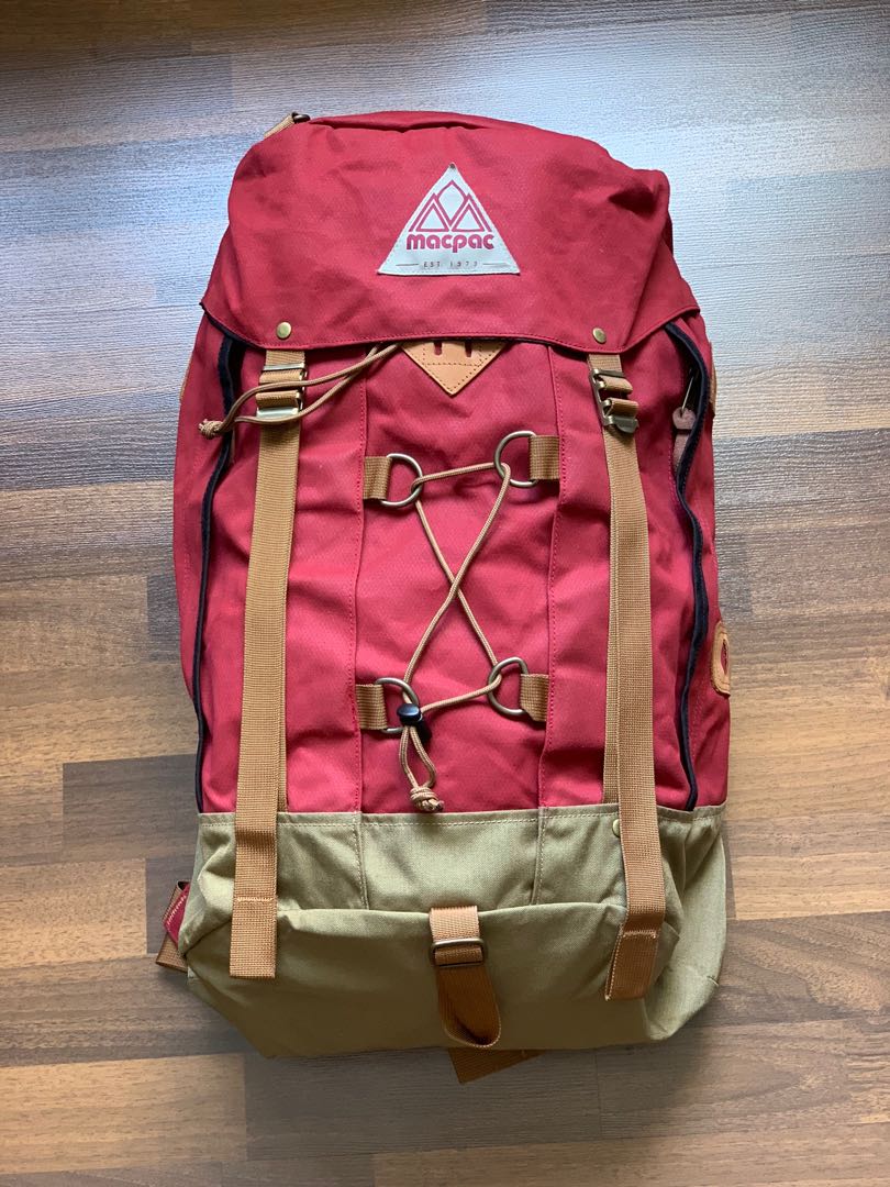 Macpac limited vintage hiking backpack 35L, Men's Fashion, Bags ...