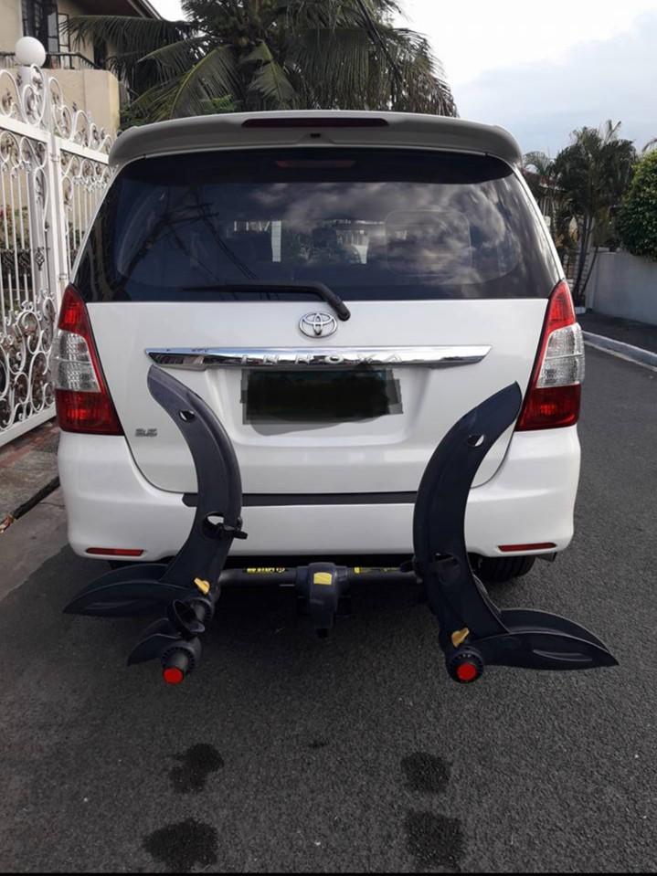 Saris Thelma 2-Bike Hitch Rack, Sports Equipment, Bicycles & Parts ...