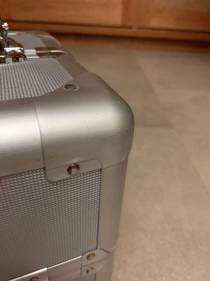 Sephora Medium Metal Traincase, Beauty & Personal Care, Face, Makeup on ...