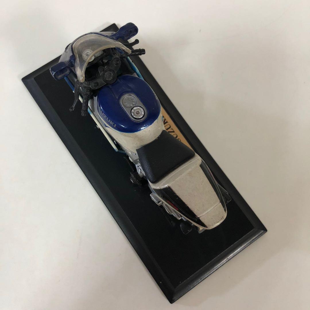 Suzuki GSX R750 Motorbike Model - Maisto (blue/white), Hobbies & Toys ...