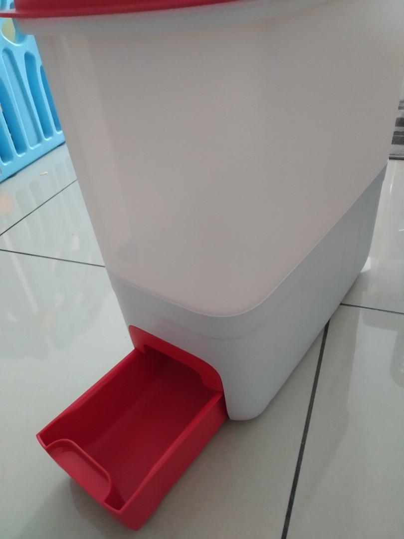 Tupperware Rice Smart Rice Dispenser, TV & Home Appliances, Kitchen ...