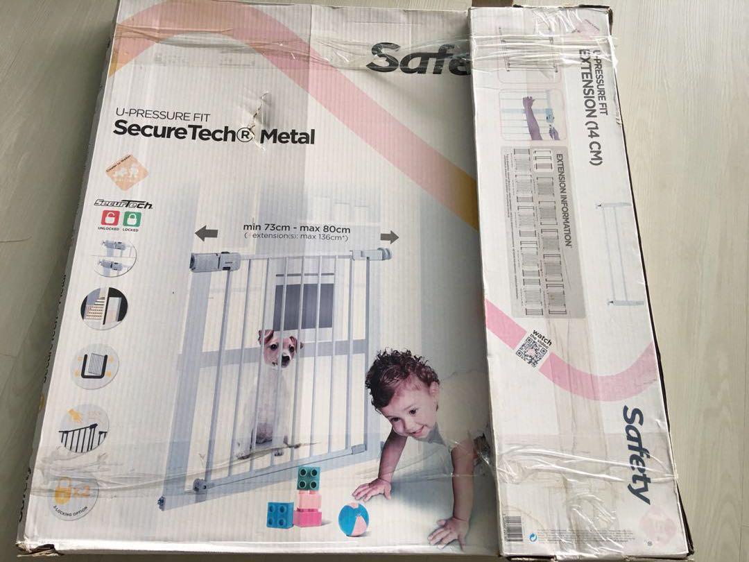 Safety First safety gates, Babies & Kids, Going Out, Car Seats on Carousell