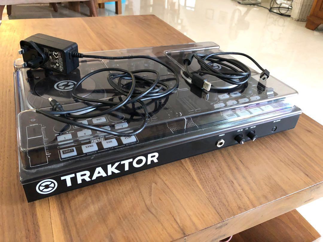 Traktor S2 Mk2 - awesome starter controller for budding DJs, Hobbies ...