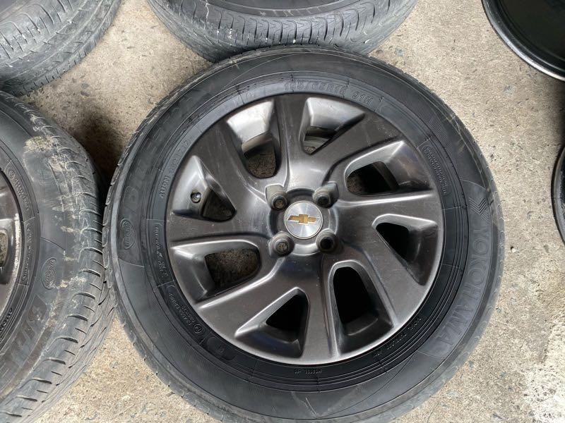 15" Chevy Spin Mags used 4Holes pcd 100 with 195-65-r15 Yokohama tires ...