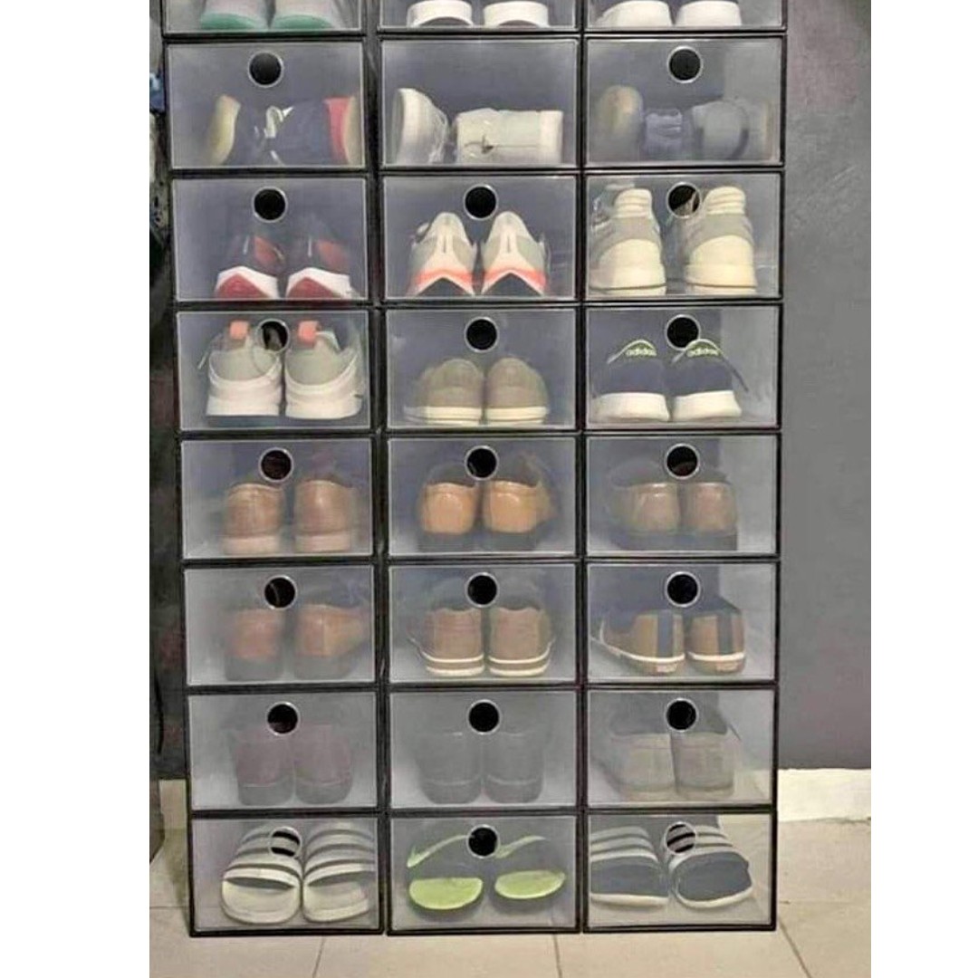 CAsh on Delivery Sunnyware Shoe Box, Sports Equipment, Sports & Games ...