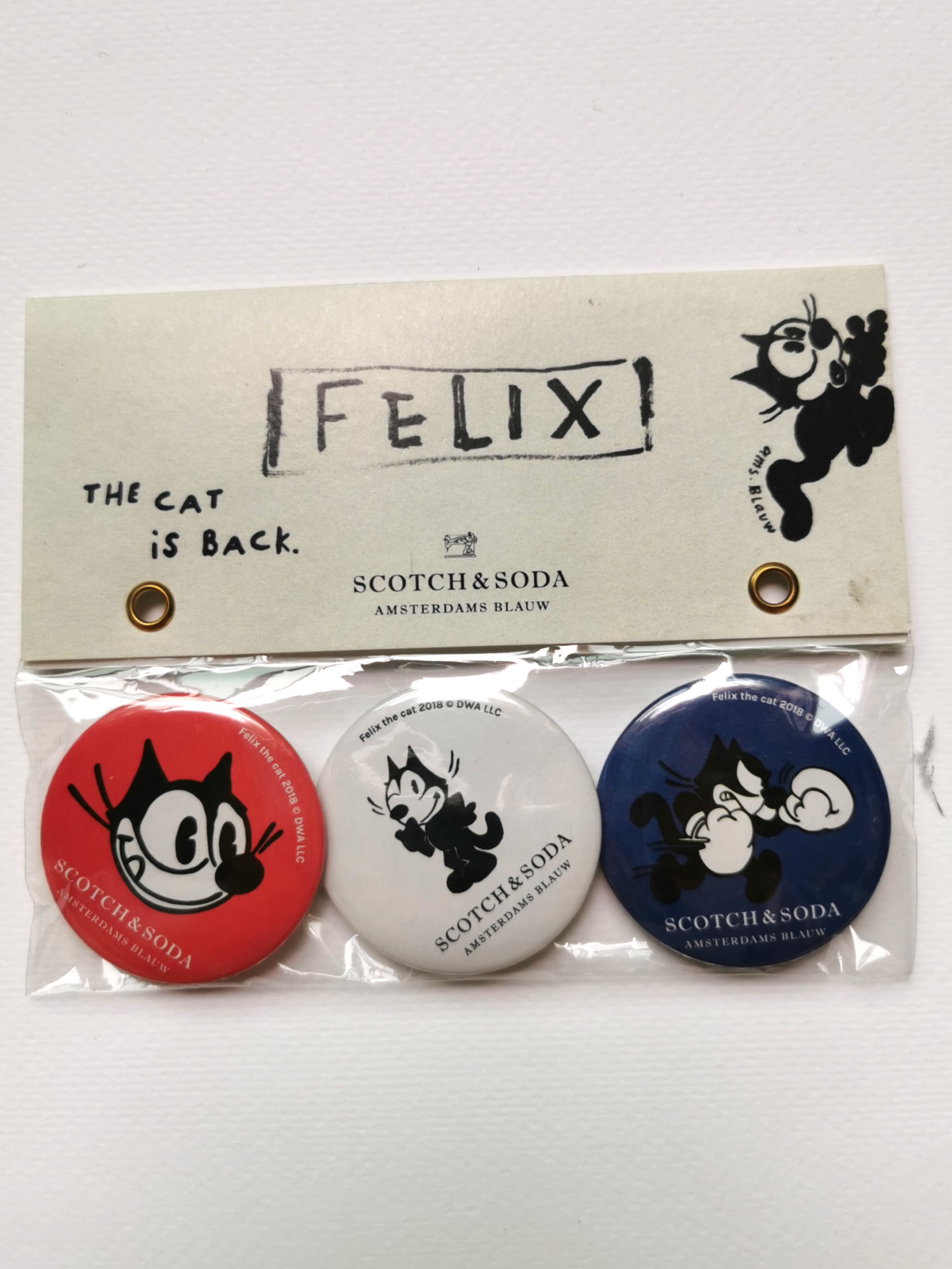 [RARE] Felix The Cat Badges, Everything Else on Carousell