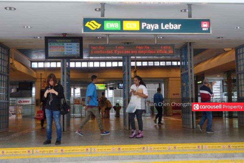 SIMS RESIDENCES - Queen Bed (Common) for rent! .1 Min Walk To Paya ...