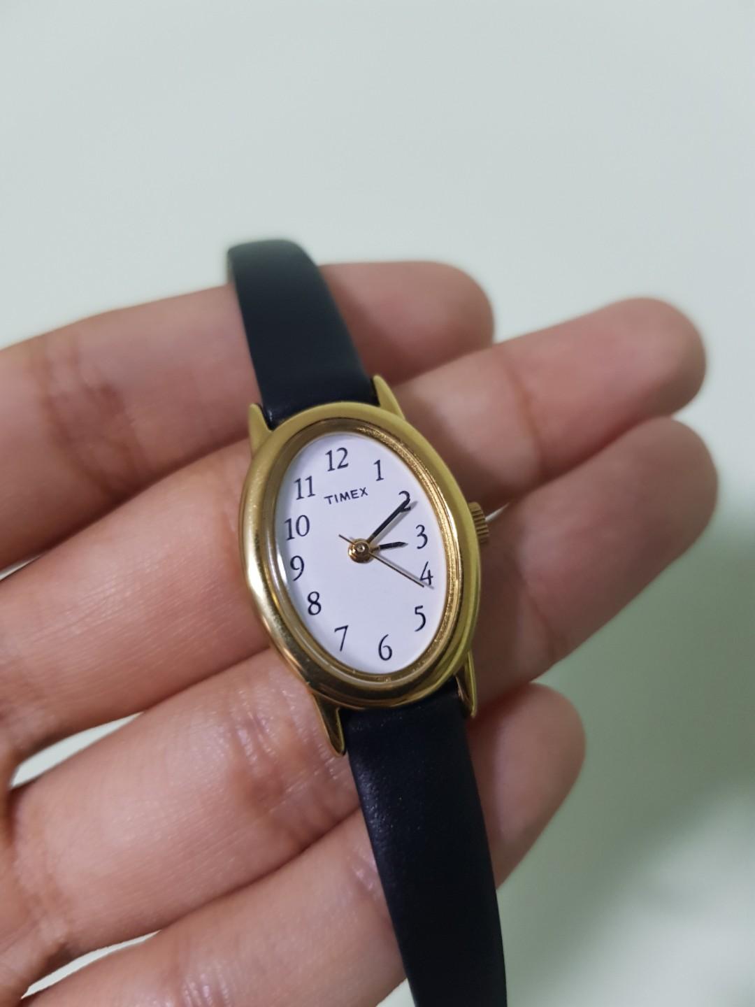 Slim oval Timex watch, Mobile Phones & Gadgets, Wearables & Smart ...