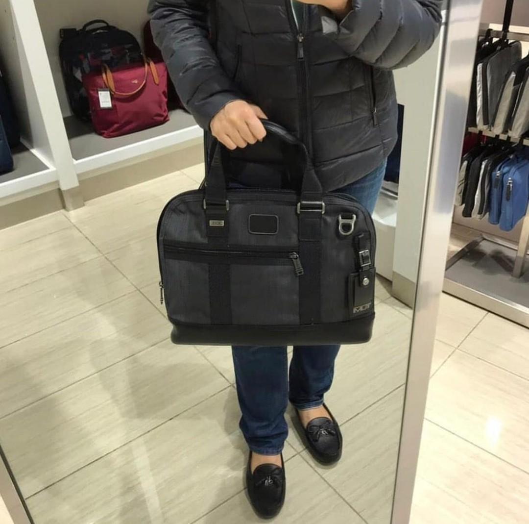 Tumi Wagner Compact Brief 29×38×9 Laptop 14 inches Charcoal, Fesyen ...