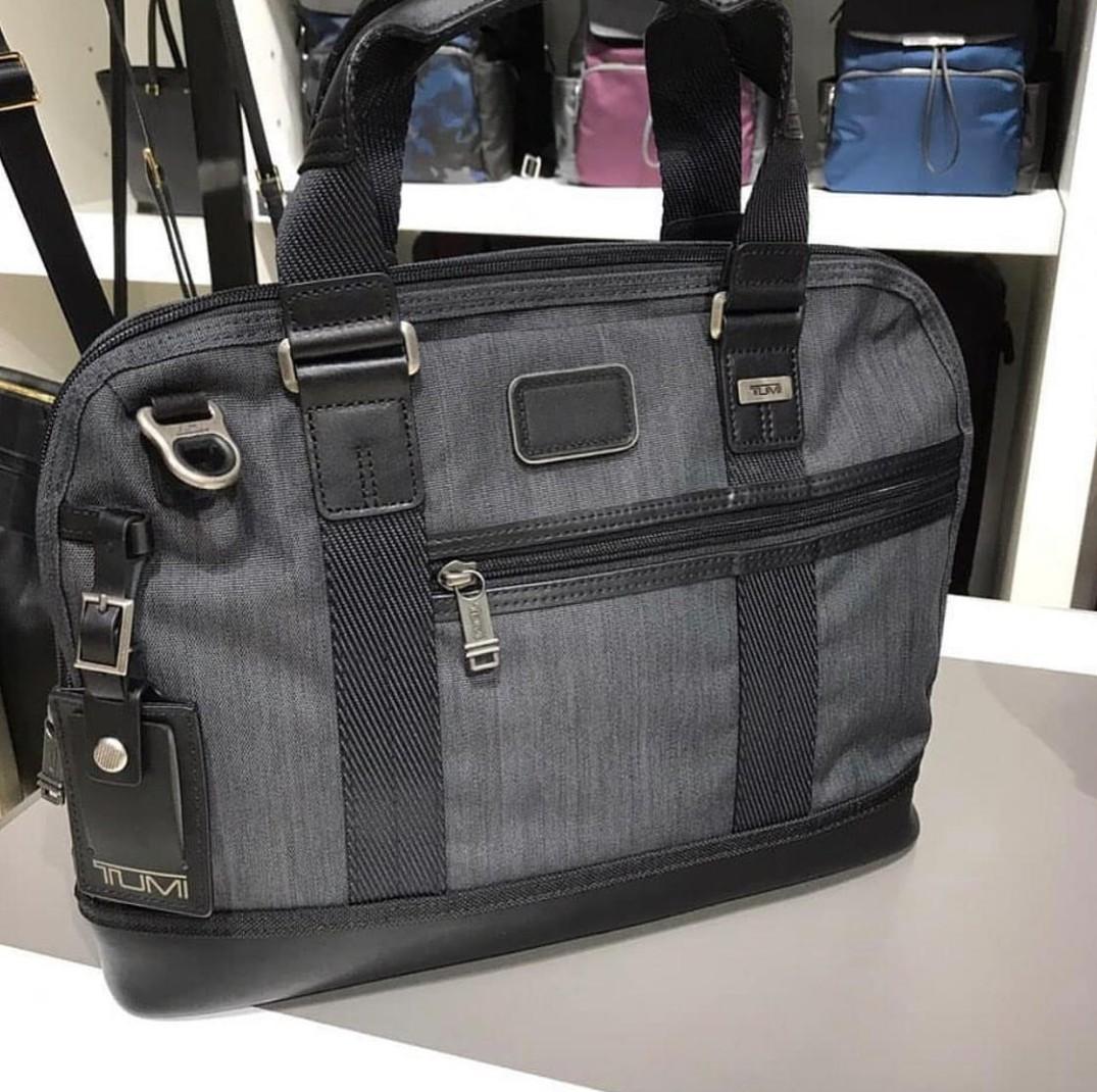 Tumi Wagner Compact Brief 29×38×9 Laptop 14 inches Charcoal, Fesyen ...