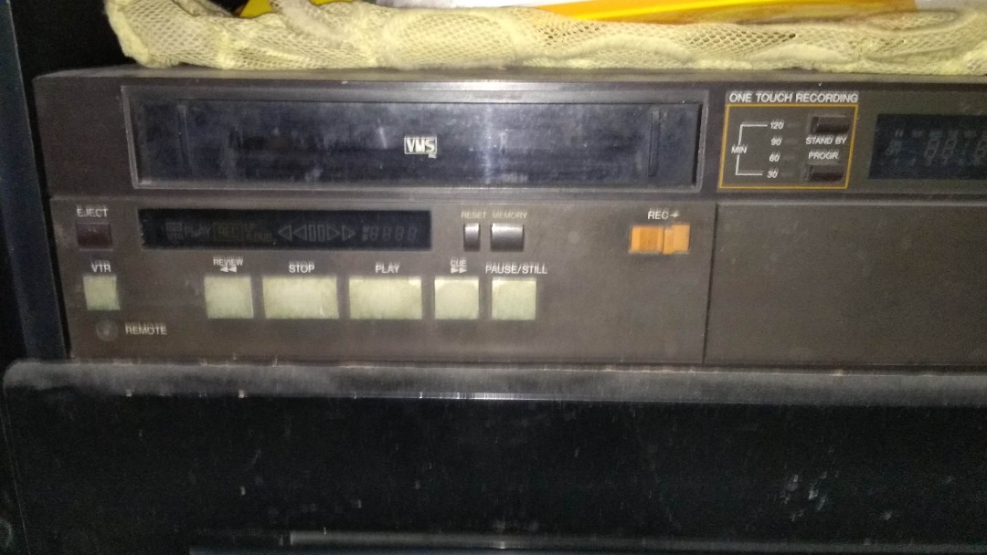 vintage vhs recorder, TV & Home Appliances, TV & Entertainment, Blu-Ray ...