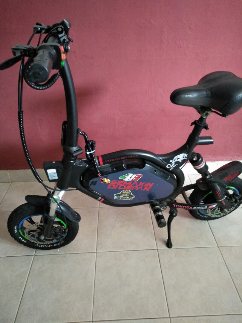 Am scooter, Sports Equipment, PMDs, E-Scooters & E-Bikes, E-Scooters ...