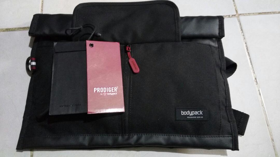 Bodypack, keren abis!, Fesyen Pria, Tas & Dompet , Tas Selempang di ...