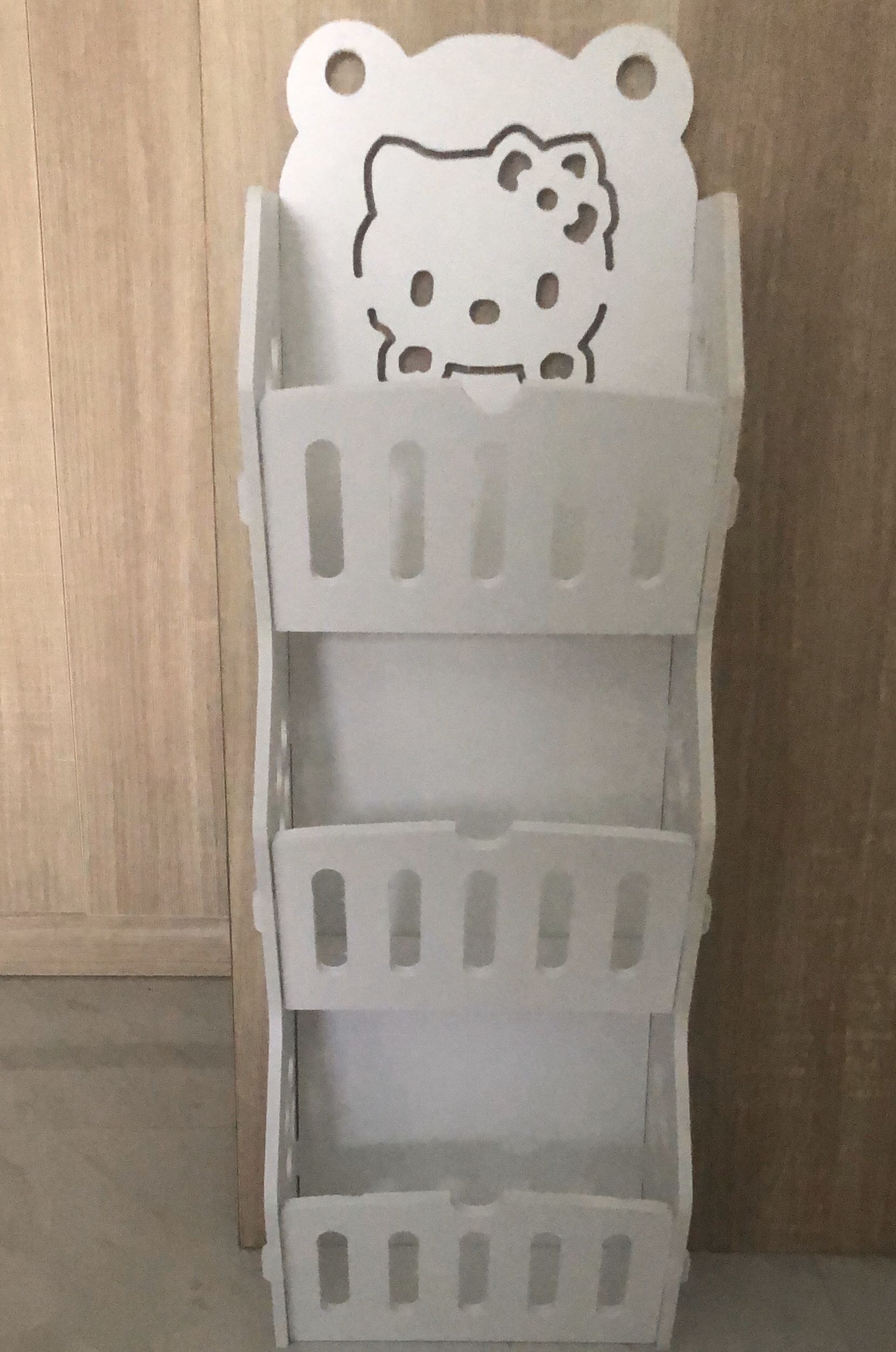 Hello Kitty Wall Hang Rack, Furniture & Home Living, Bathroom & Kitchen ...