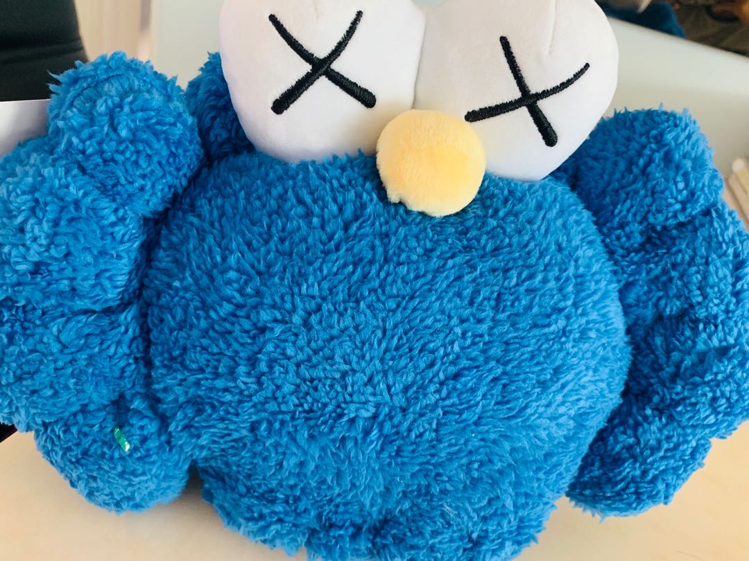 Kaws sling / carry bag, Women's Fashion, Bags & Wallets, Cross-body ...