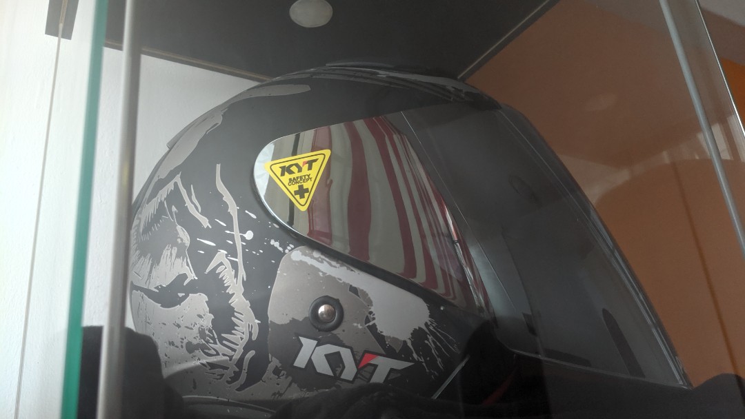 KYT Venom Dj Maru, Motorcycles, Motorcycle Apparel on Carousell