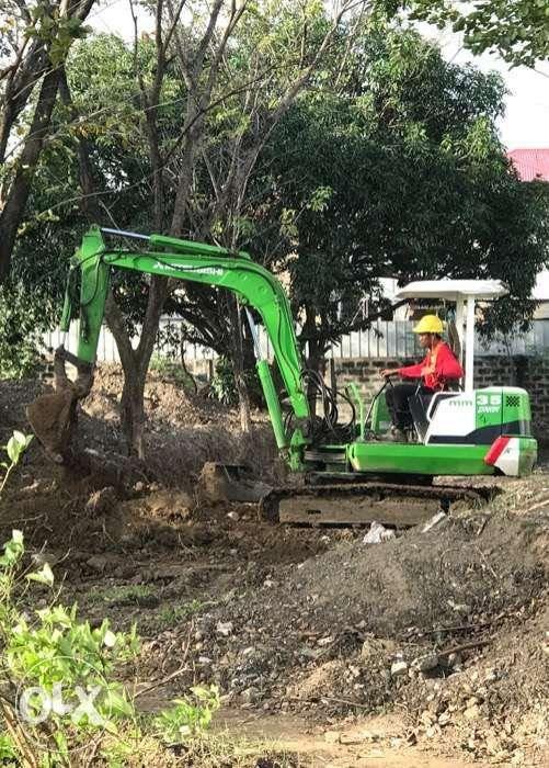Mini Backhoe Rental COMPLETE with Breaker Dozer Operator and Diesel ...