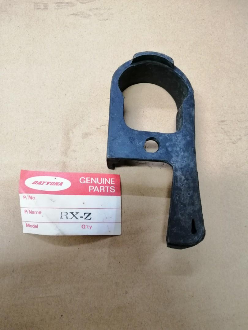 Yamaha RXZ Swing Arm Rubber, Auto Accessories on Carousell