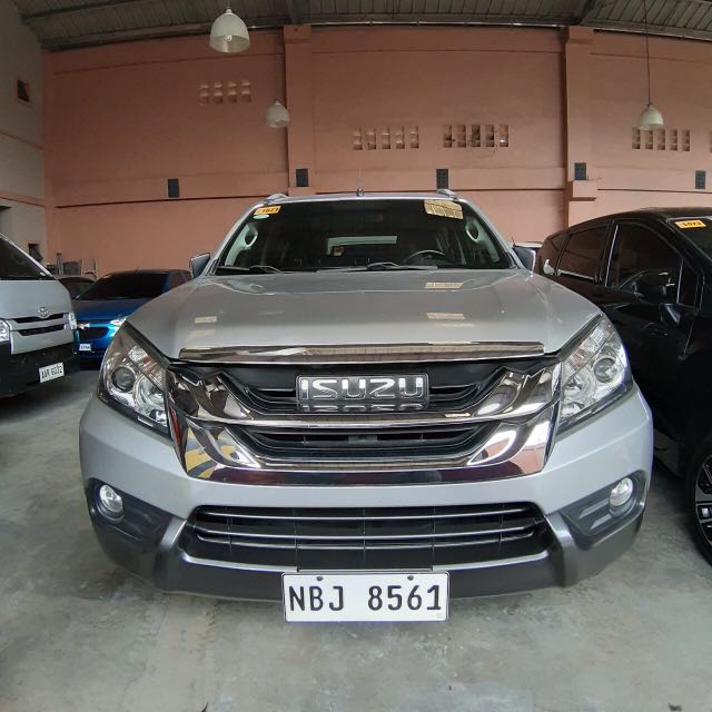 2017 (December) Isuzu MU-X LSA MT Manual Diesel, Cars for Sale on Carousell