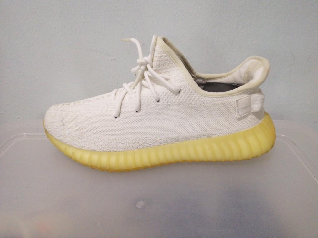 Adidas Yezzy 350 V2, Men's Fashion, Footwear, Sneakers on Carousell