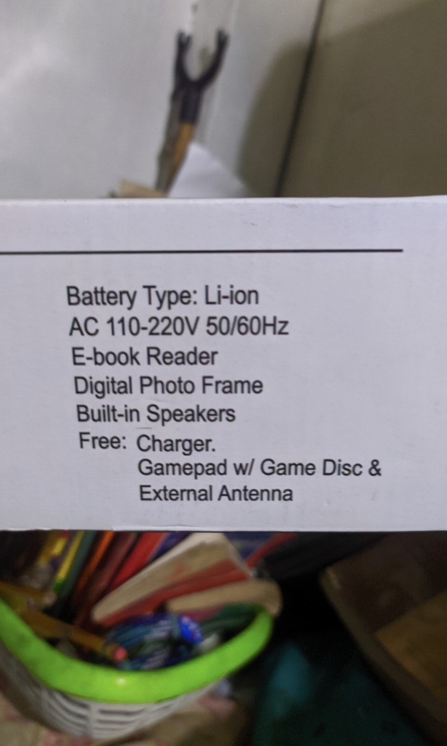 HUG Portable DVD Player, Audio, Portable Music Players on Carousell