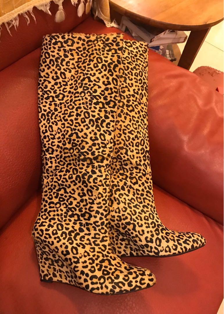 Leopard Print Fur Skin Leather Boots : 37, 女裝, 鞋, Loafers - Carousell