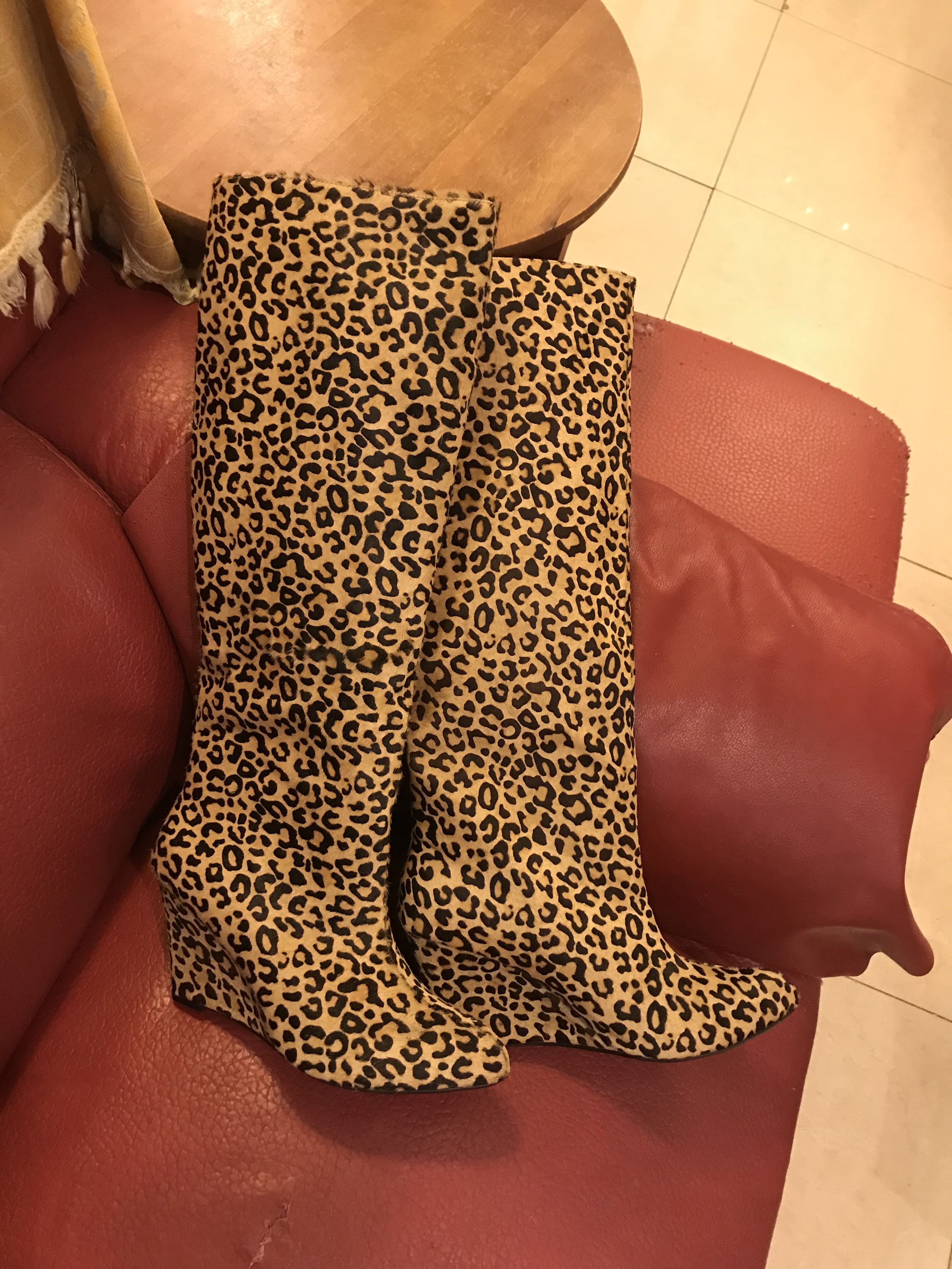 Leopard Print Fur Skin Leather Boots : 37, 女裝, 鞋, Loafers - Carousell