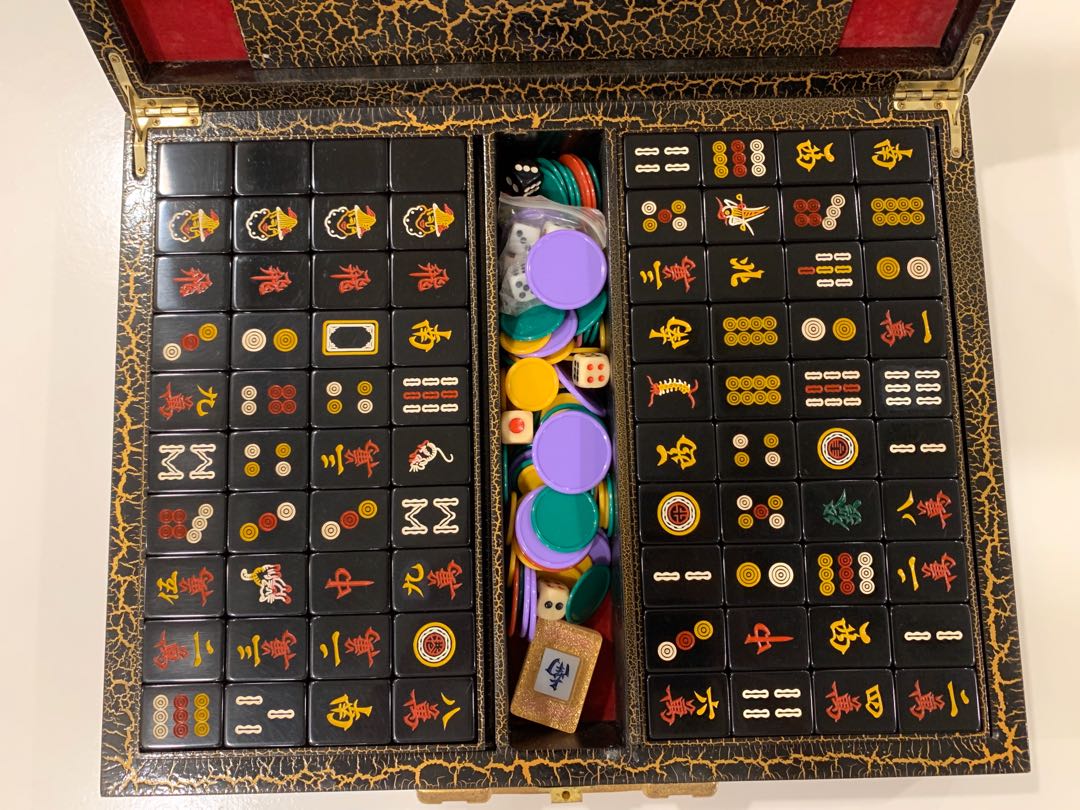 Mahjong Set limited edition, Hobbies & Toys, Toys & Games on Carousell