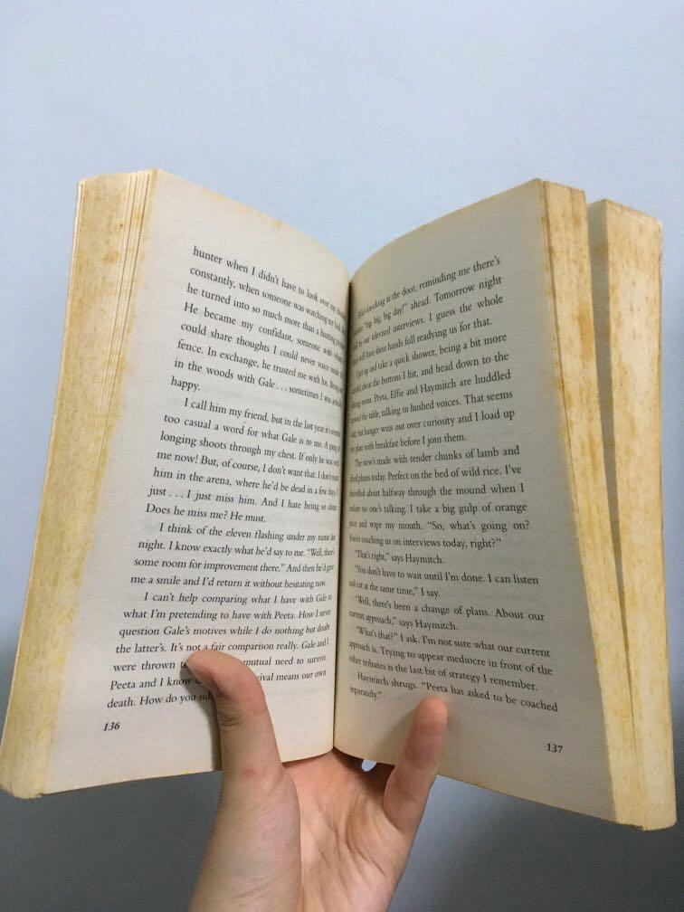 the huger games, Hobbies & Toys, Books & Magazines, Fiction & Non ...