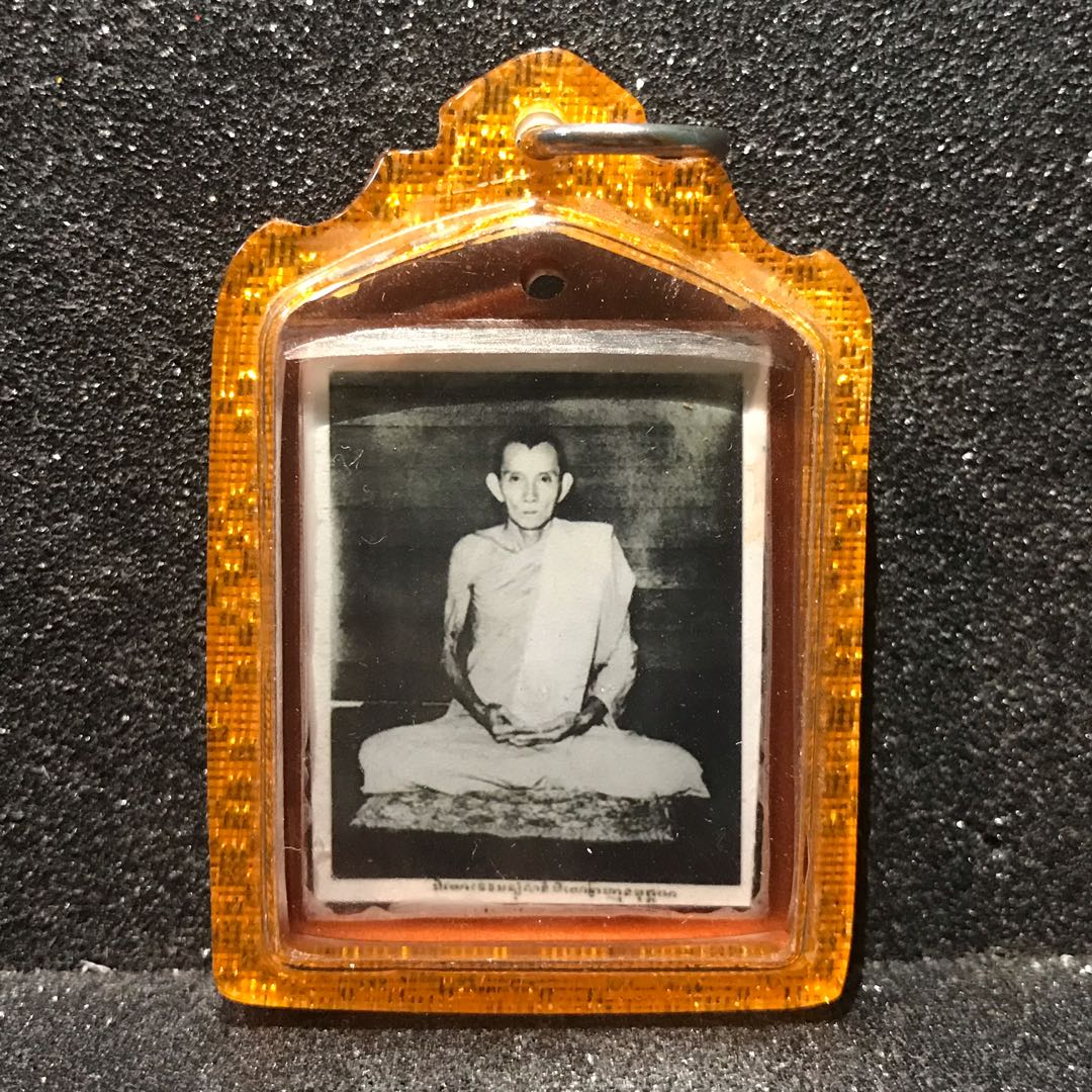 LP Kuay Loop Tai , Hobbies & Toys, Memorabilia & Collectibles ...