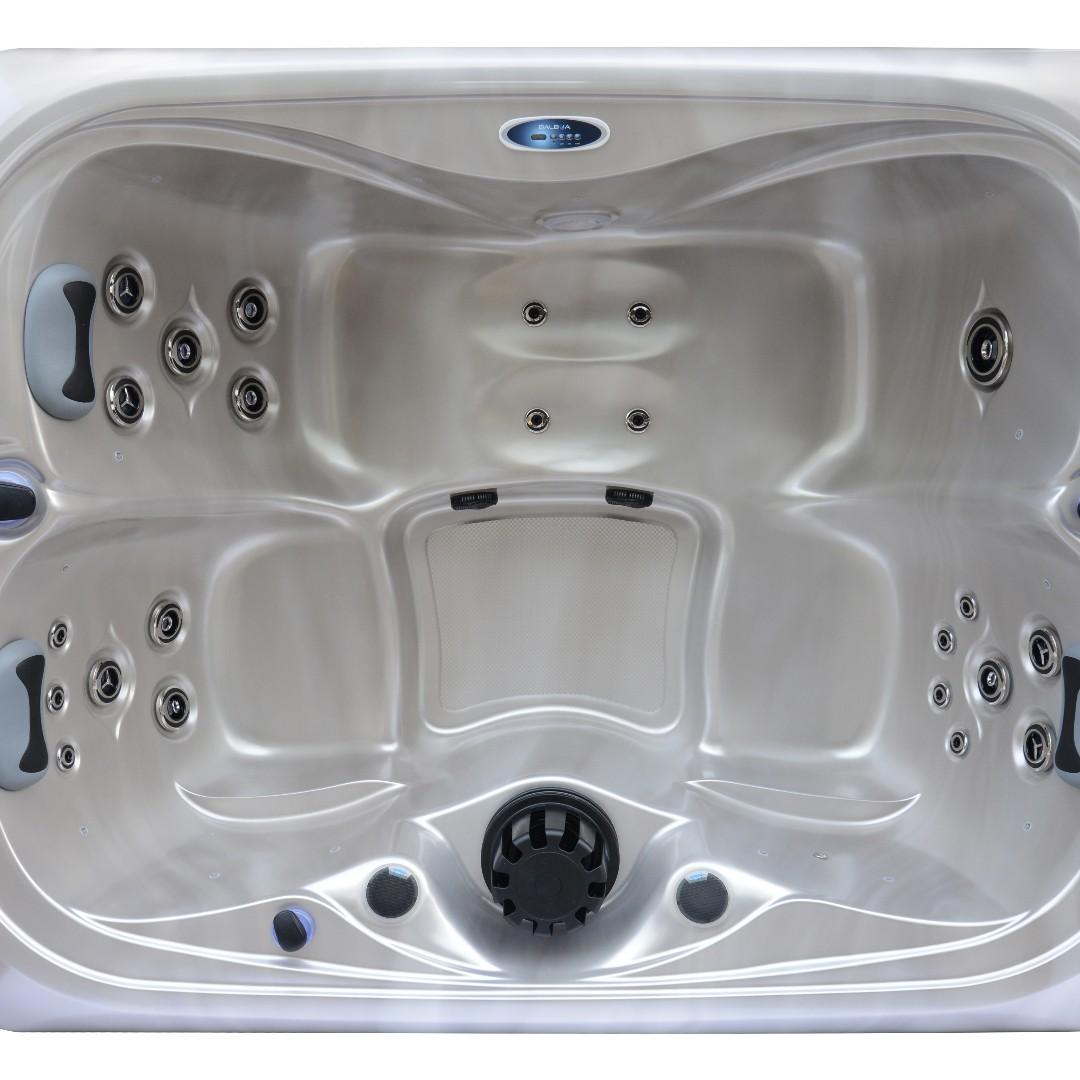 MASSAGE BATH TUB JACUZZI MADE OF ACRYLIC SHELL AND PVC SKIRTING 3 ...