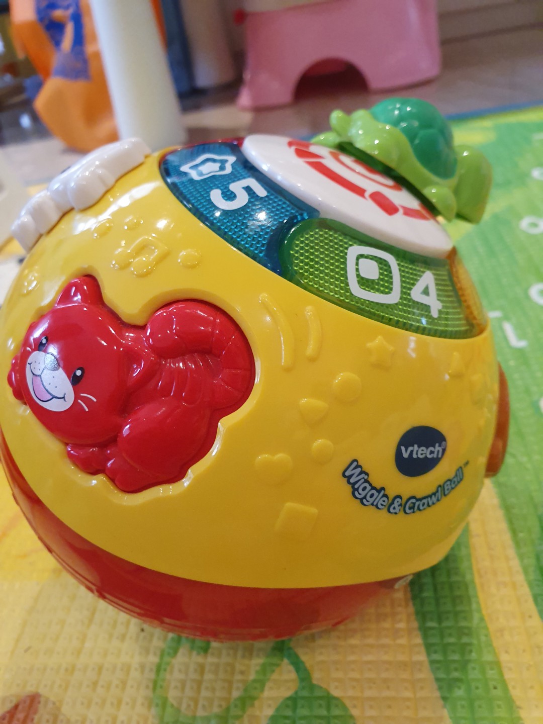 Vtech Wiggle & Crawl Ball, Babies & Kids, Infant Playtime on Carousell