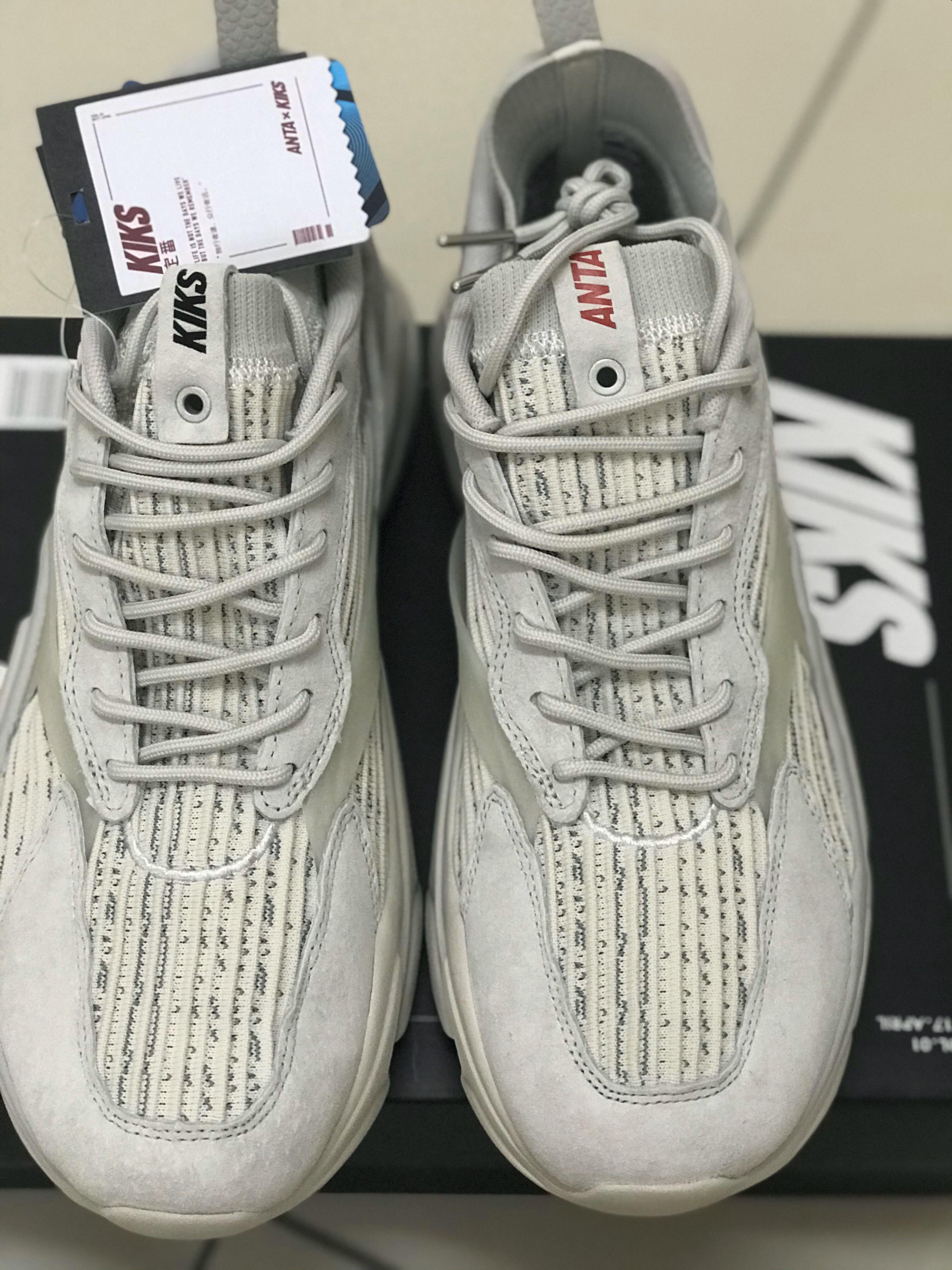 ANTA x KIKS LA RUNNER, Men's Fashion, Footwear, Sneakers on Carousell