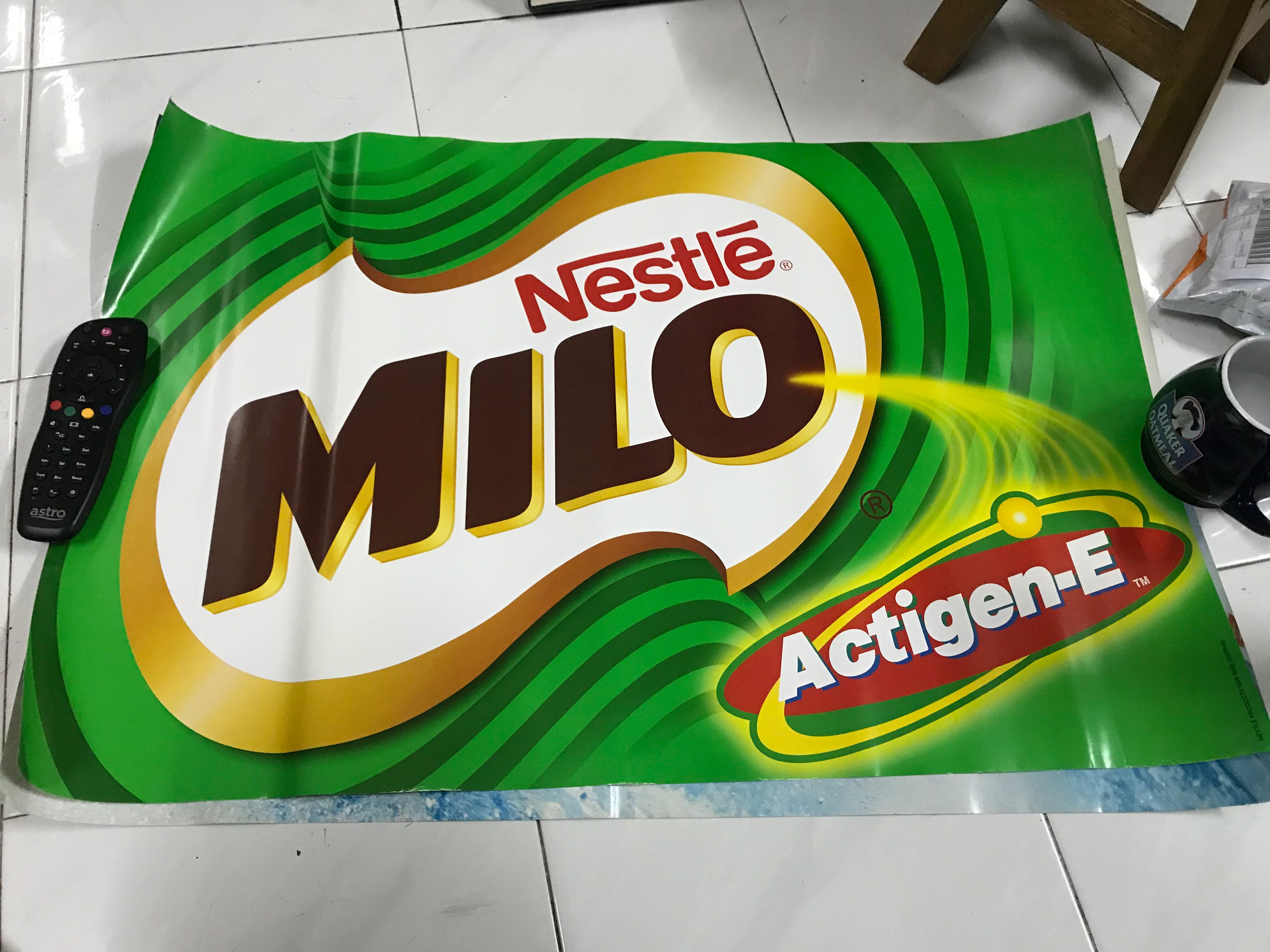 Poster Milo, Hobbies & Toys, Collectibles & Memorabilia, Vintage ...