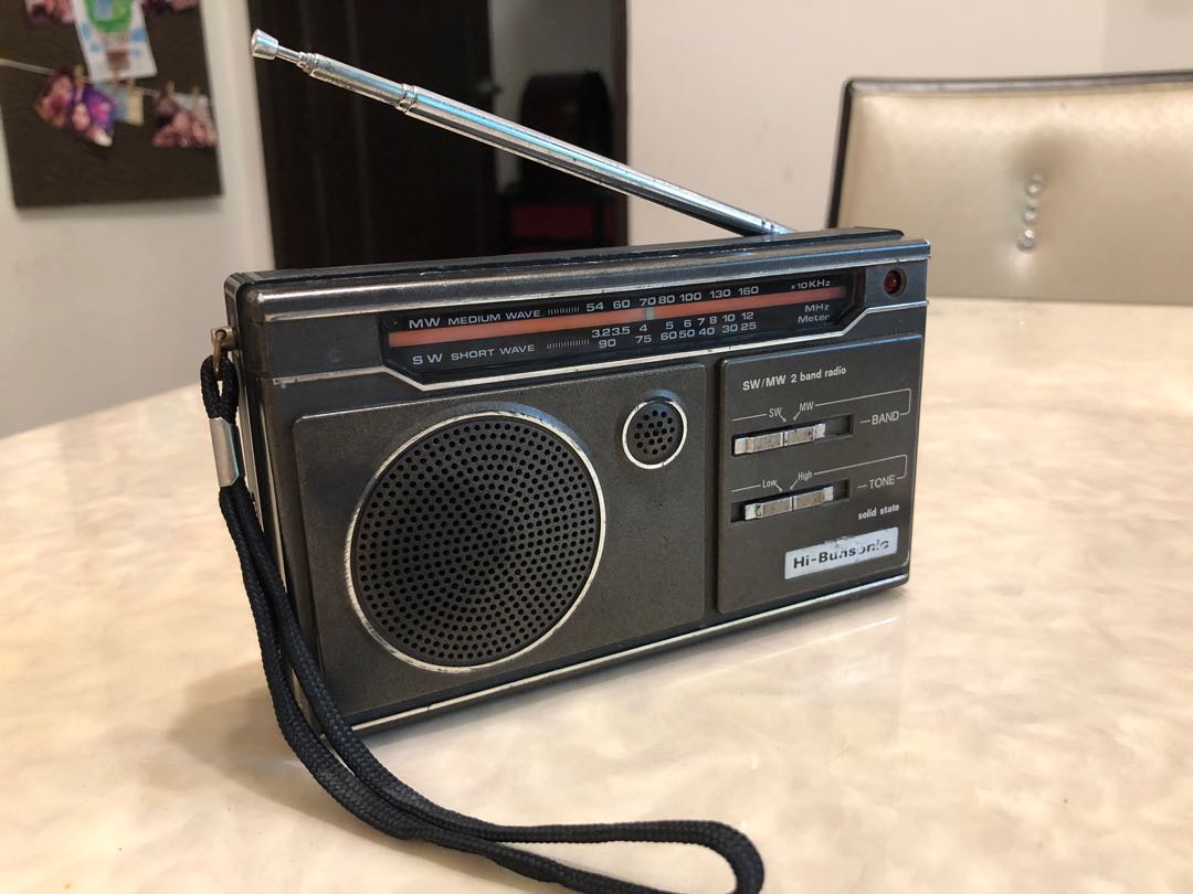 Vintage mini radio 1980s, Hobbies & Toys, Collectibles & Memorabilia ...