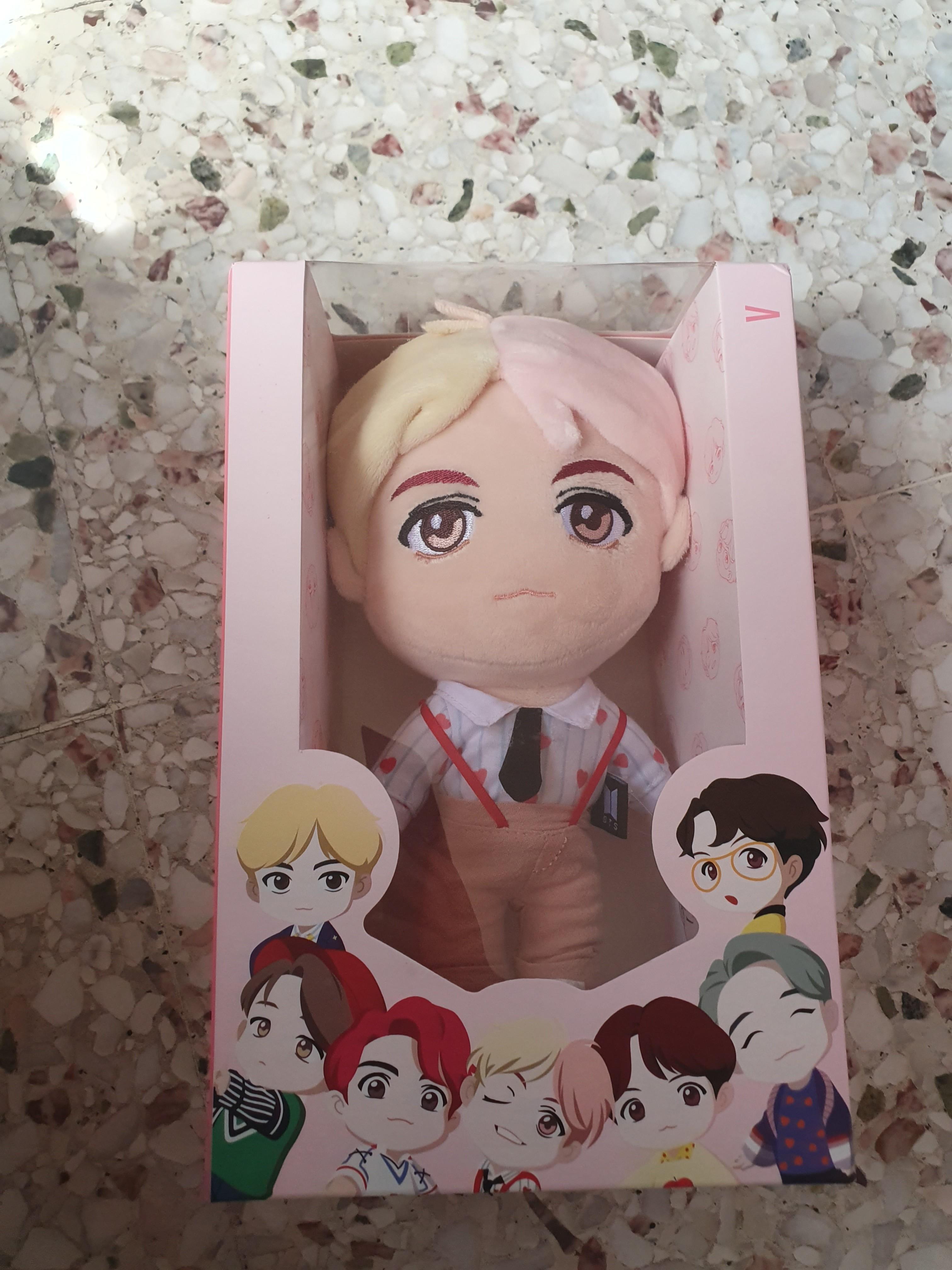 V/Taehyung Plush Toy @ House of BTS Pop-up Store, Hobbies & Toys ...