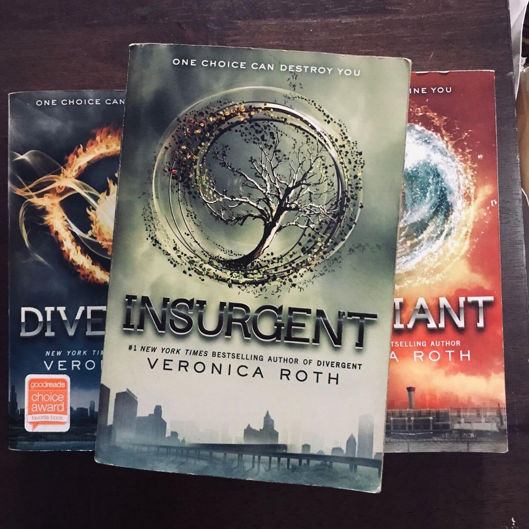 Divergent Series by Veronica Roth COMPLETE BOOK SET, Hobbies & Toys ...