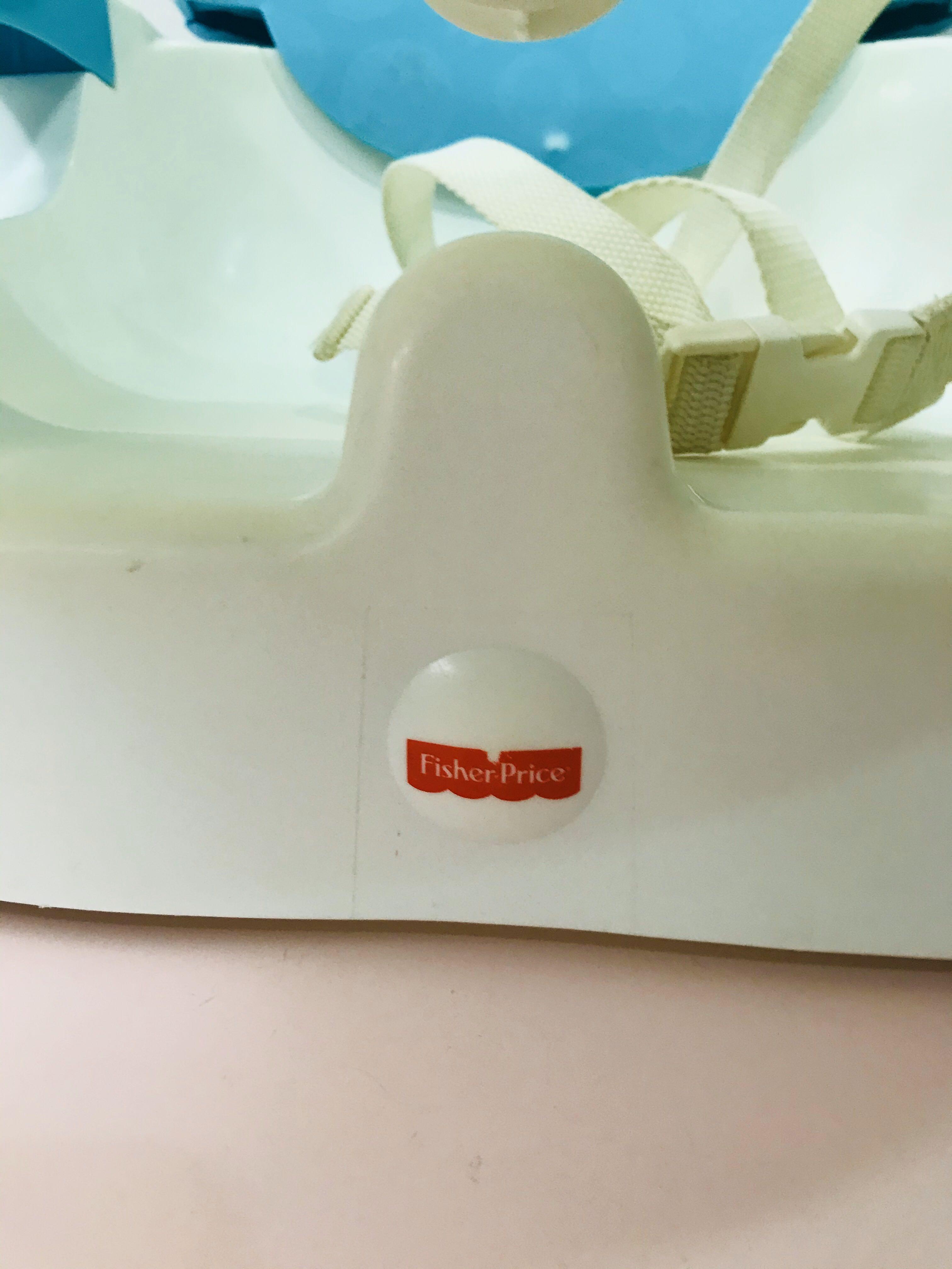 Fisher Price Deluxe Quick-Clean Portable Booster, Babies & Kids, Baby ...