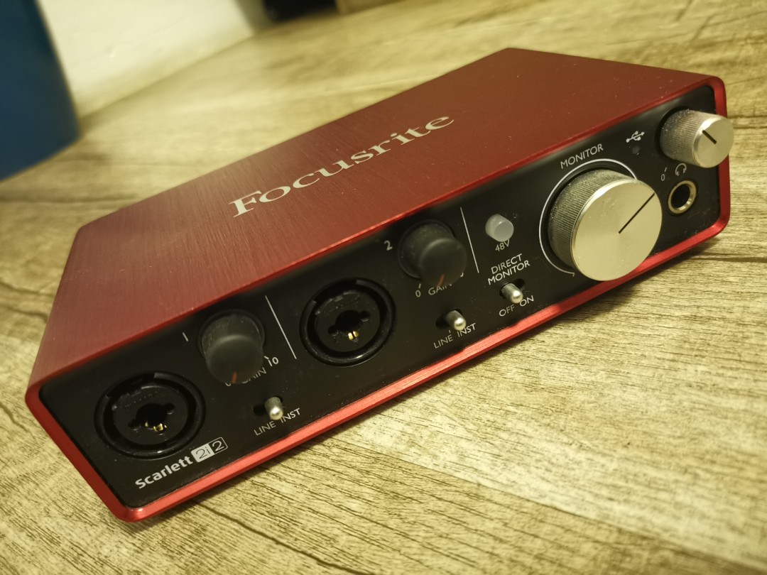 Focusrite Scarlett 2i2 Gen 2 Audio Interface, Audio, Portable Audio ...