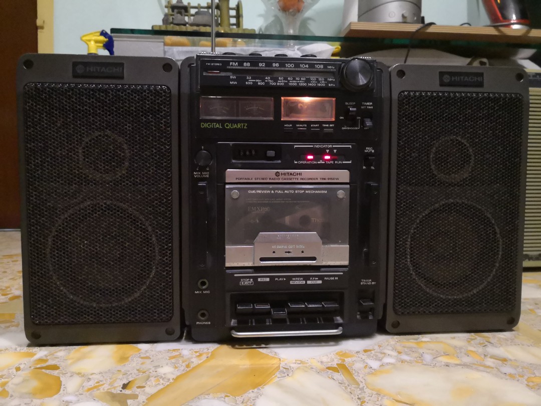 Hitachi TRK-9150W portable radio cassette, Audio, Portable Music ...