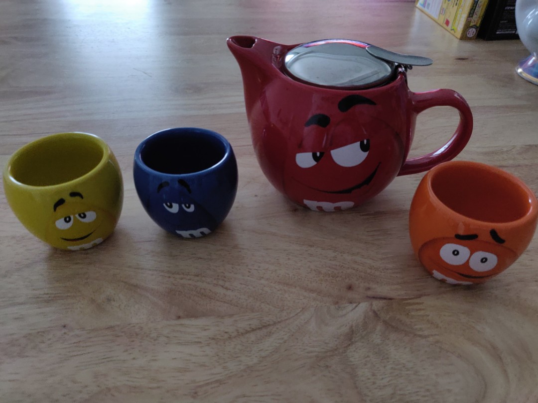 M&M's Ceramic Tea Set, Furniture & Home Living, Kitchenware & Tableware ...