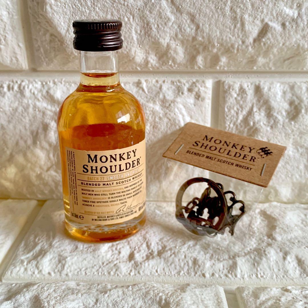 Monkey Shoulder 50ml and keychain set, Food & Drinks, Alcoholic ...