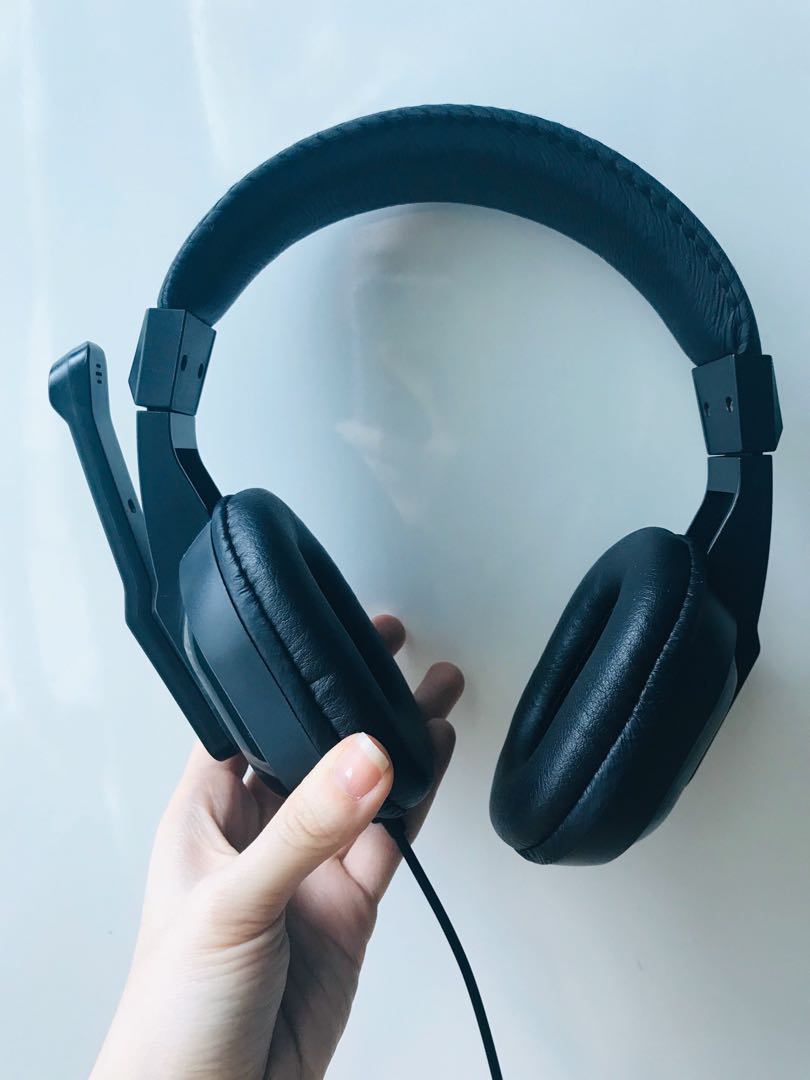 SILVERTEC HEADPHONES WITH MIC, Audio, Headphones & Headsets on Carousell