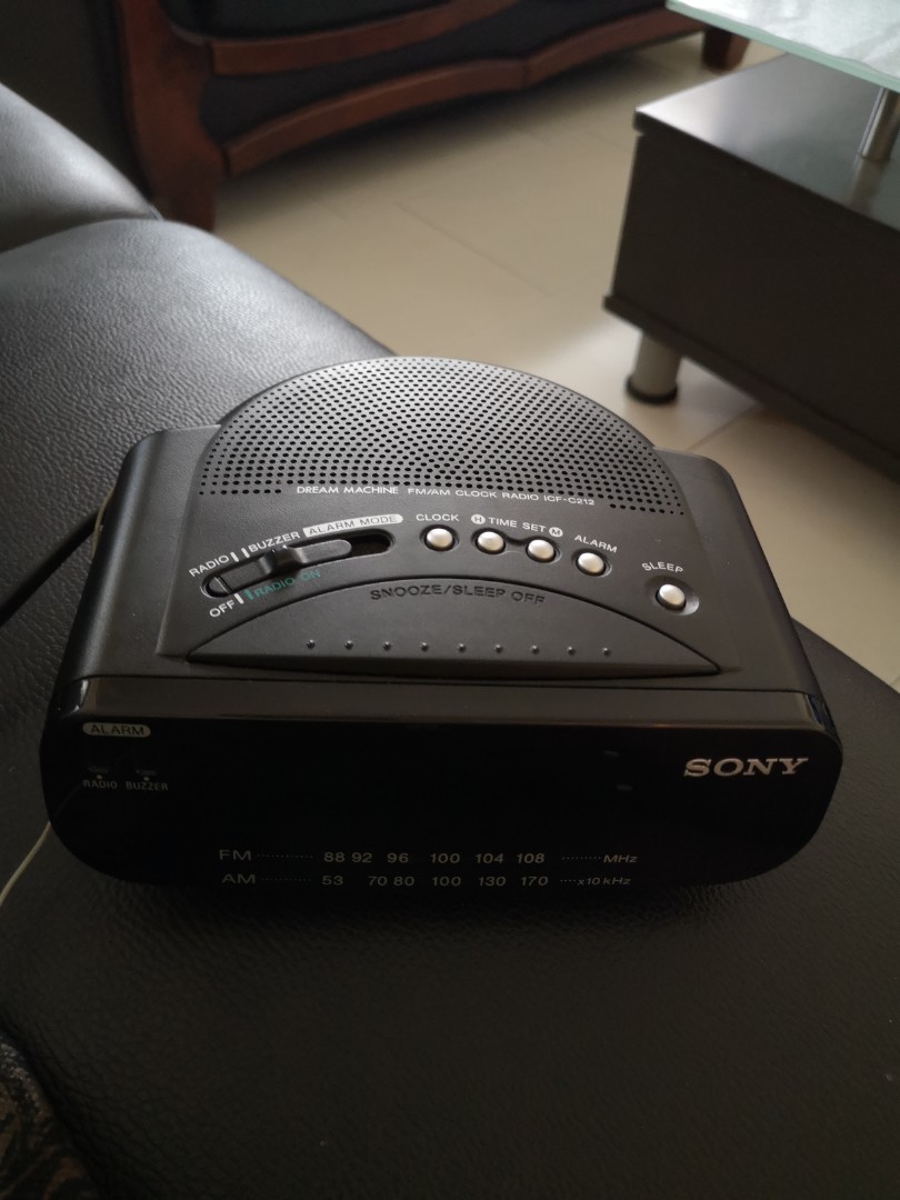 Sony FM radio, Audio, Portable Music Players on Carousell