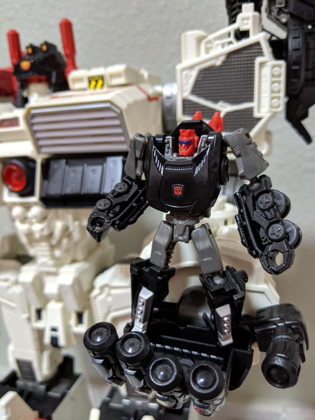 Transformers FOC Metroplex and Scramble, Hobbies & Toys, Toys & Games ...