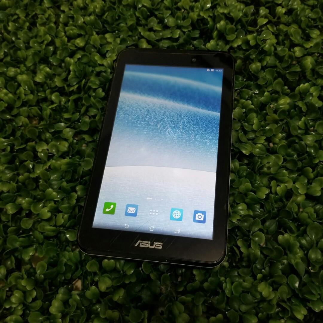 asus tab minus retak sehelai, Telepon Seluler & Tablet, Tablet di Carousell