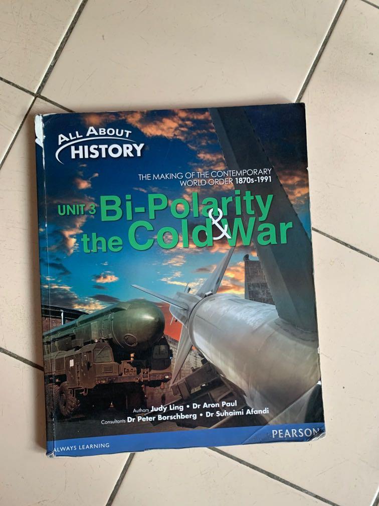 Elective History Textbook (Bi-Polarity % the Cold War), Books ...
